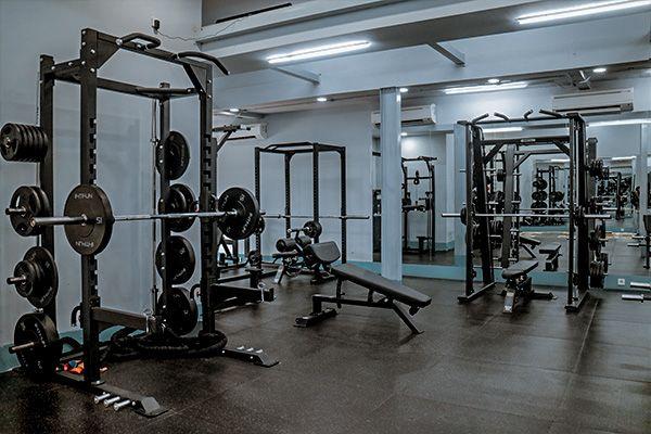 Gym & Fitness Center Pondok Indah Jakarta Selatan - FIT HUB