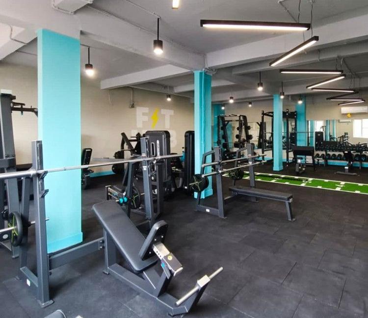 Gym & Fitness Center BSD Tangerang Selatan - FIT HUB