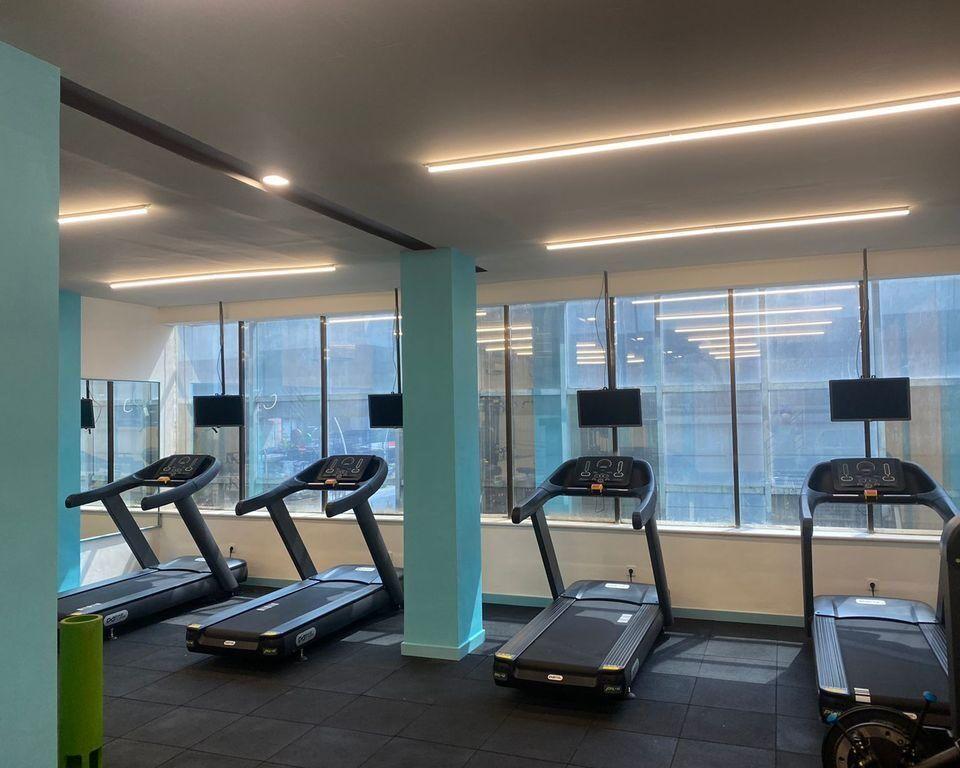 Gym & Fitness Center Blok M Jakarta Selatan - FIT HUB