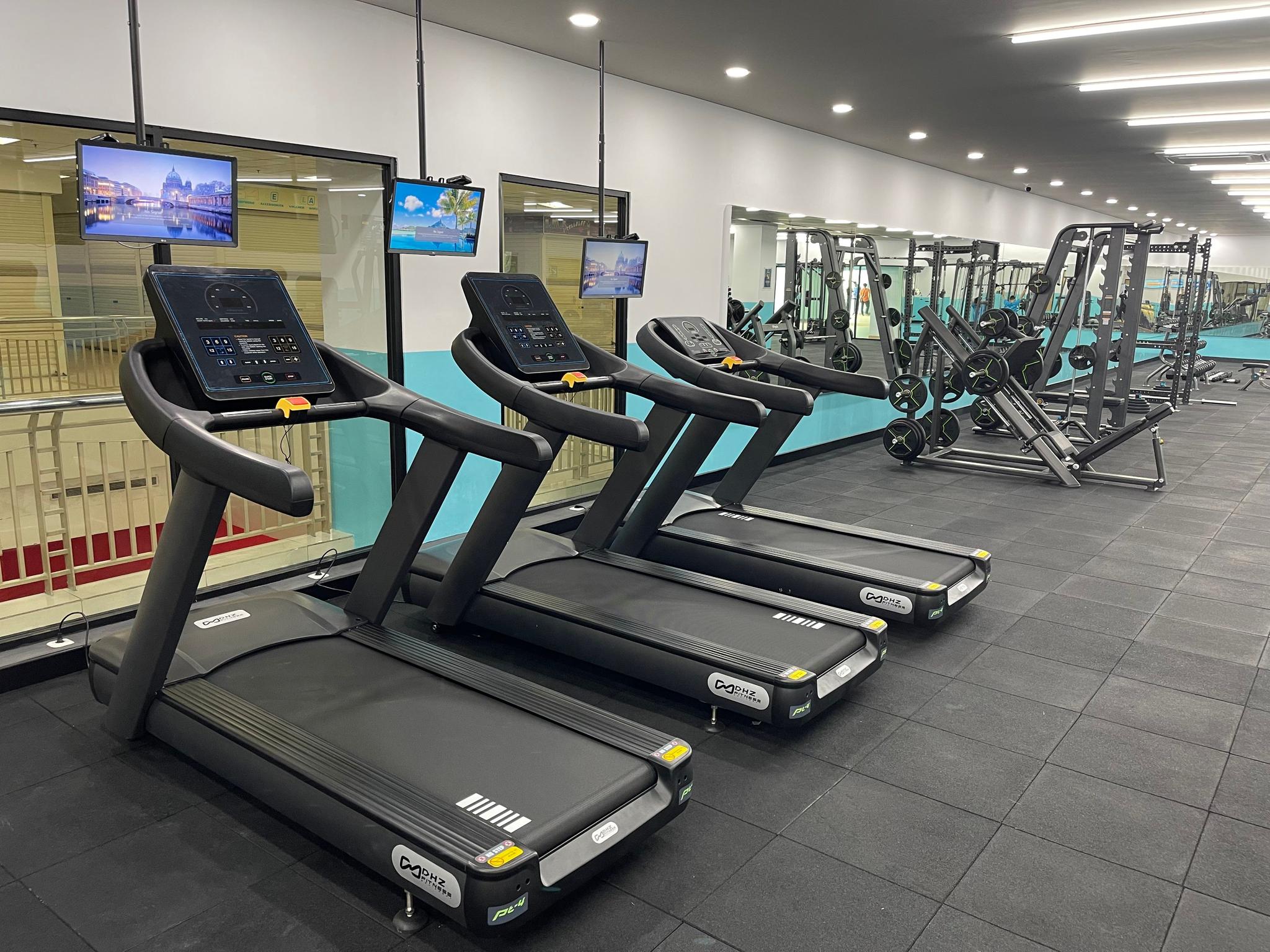 Gym & Fitness Center Tamini Square Jakarta Timur - FIT HUB