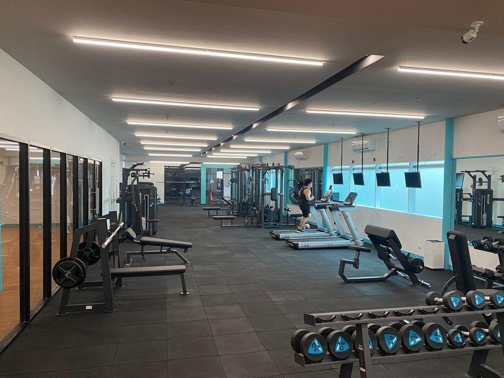 Gym & Fitness Center ITC Kuningan Jakarta Selatan - FIT HUB