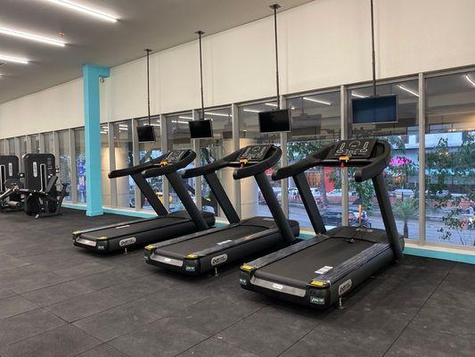 Gym & Fitness Center Karawaci Tangerang - FIT HUB