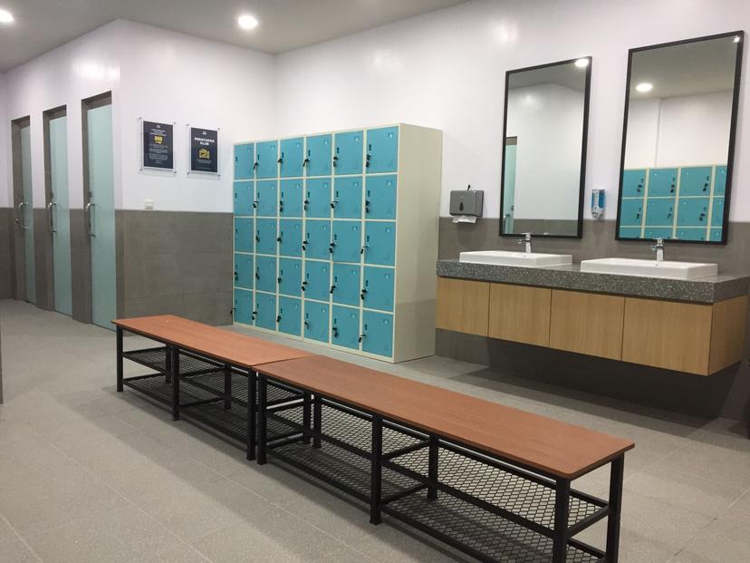 Gym & Fitness Center Bintaro Sektor 1 Jakarta Selatan - FIT HUB