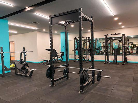 Gym & Fitness Center Salemba Jakarta Pusat - FIT HUB