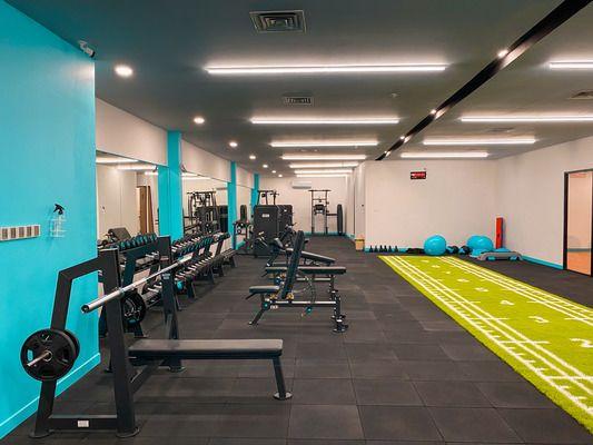 Gym & Fitness Center Salemba Jakarta Pusat - FIT HUB