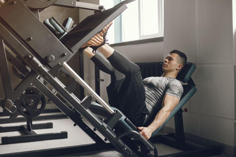 6 Gerakan Gym untuk Pemula yang Perlu Dipahami