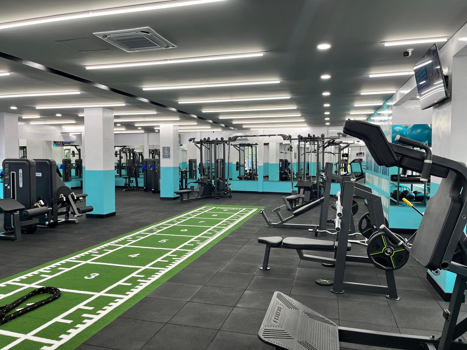 Gym & Fitness di Tangerang | FIT HUB