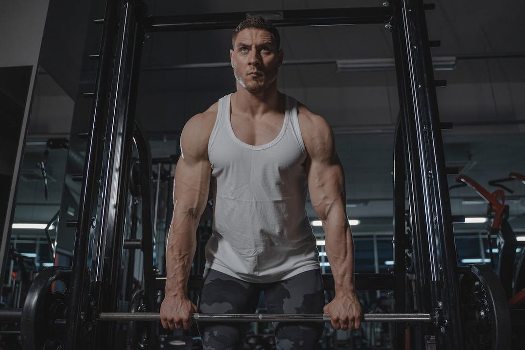 5 Latihan Membentuk Otot Tricep Paling Efektif
